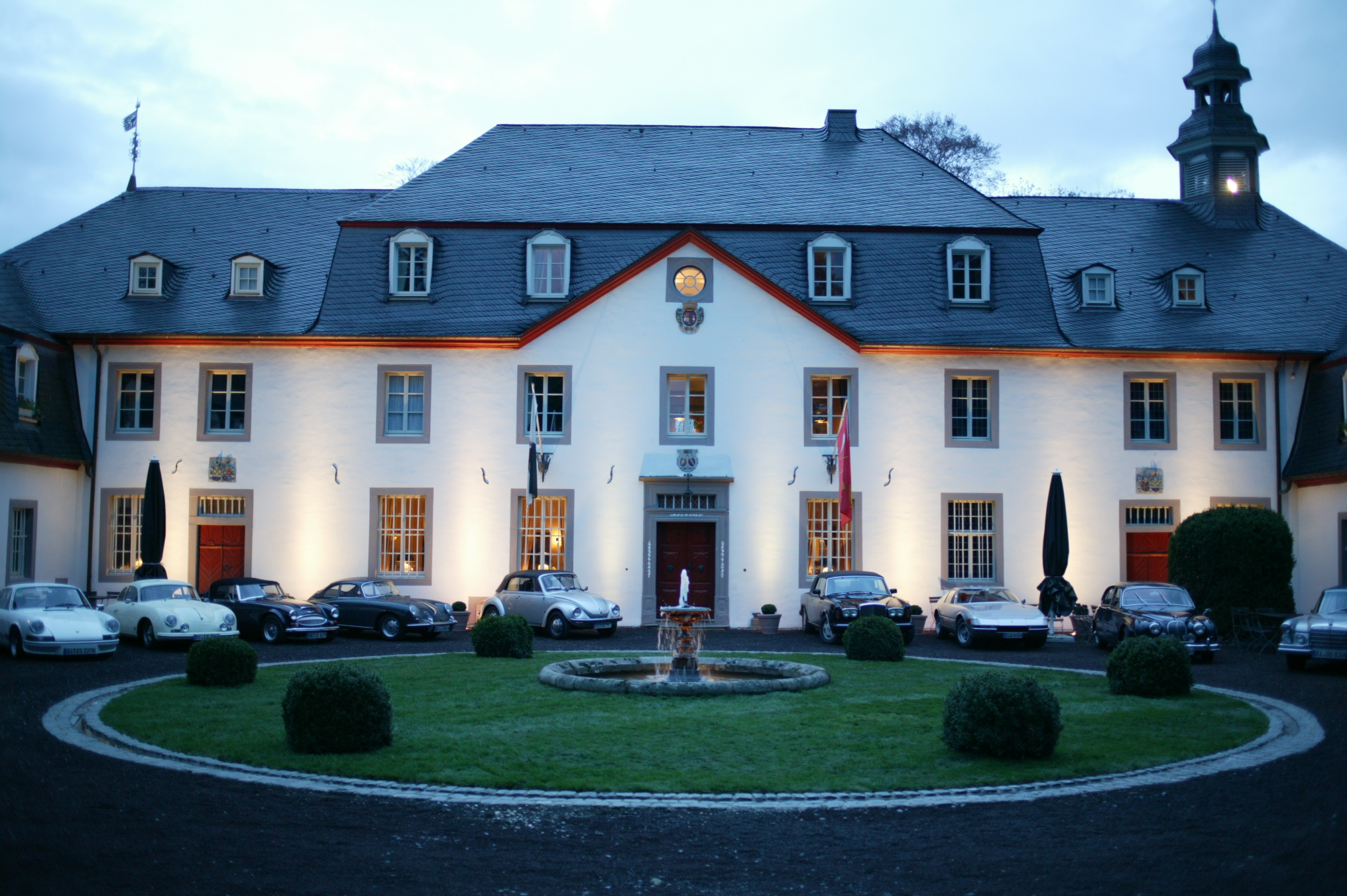 Seite 2 – Golfclub Schloss Auel